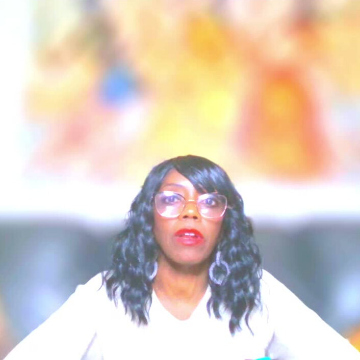 Deneen Jones Sings (@deneenjsings) is LIVE - TikTok LIVE
