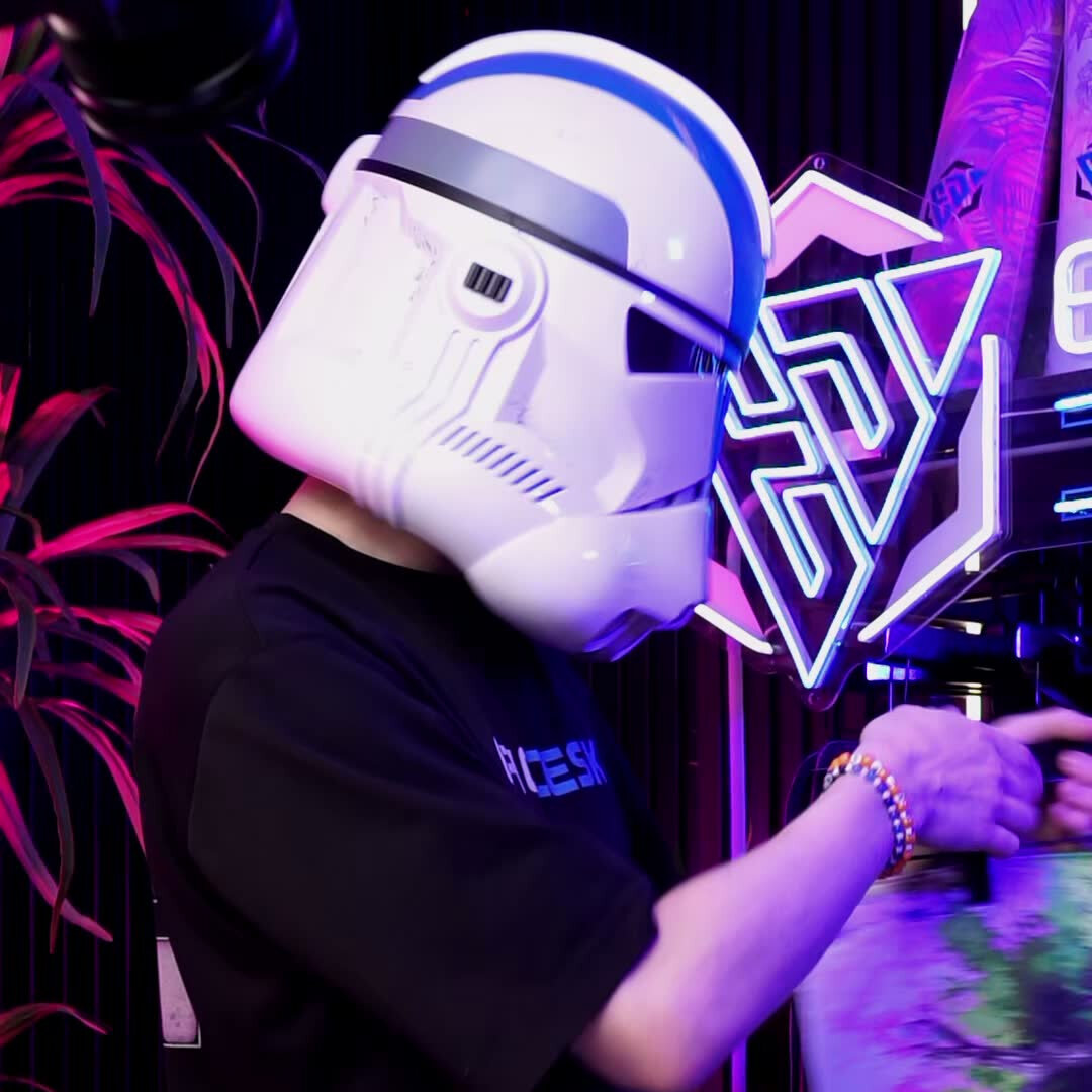 Epic Desk (@epicdesk) is LIVE - TikTok LIVE