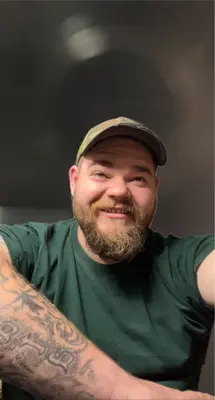 kerepek azharfood (@azhar_food) is LIVE - TikTok LIVE