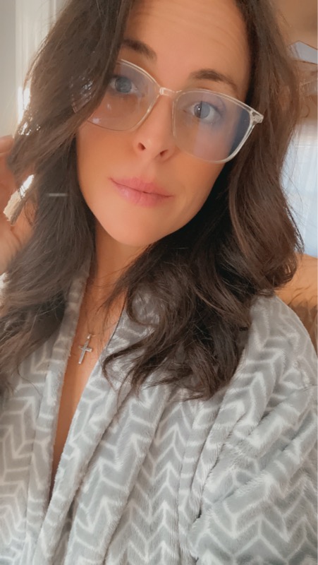 Mia (@mialove976) is LIVE - TikTok LIVE