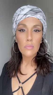 Unapologetic_rita (@unapologetic_rita) is LIVE - TikTok LIVE