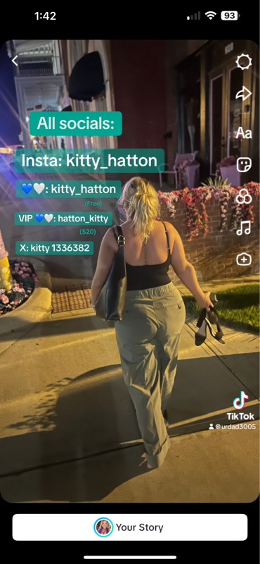 Kitty Hatton (@newsbykitty) is LIVE - TikTok LIVE