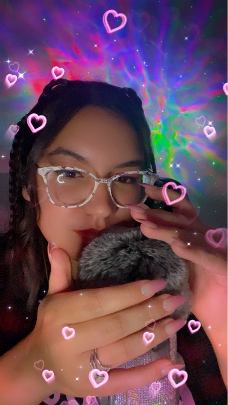 Cheyenne | ASMR (@cheyenne_asmr1) is LIVE - TikTok LIVE