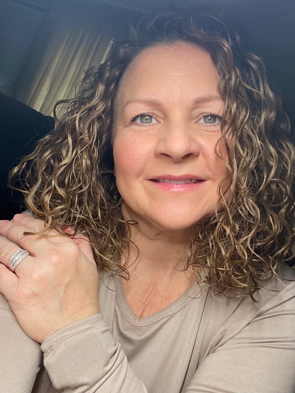 Dana Q (@dquick75) is LIVE - TikTok LIVE