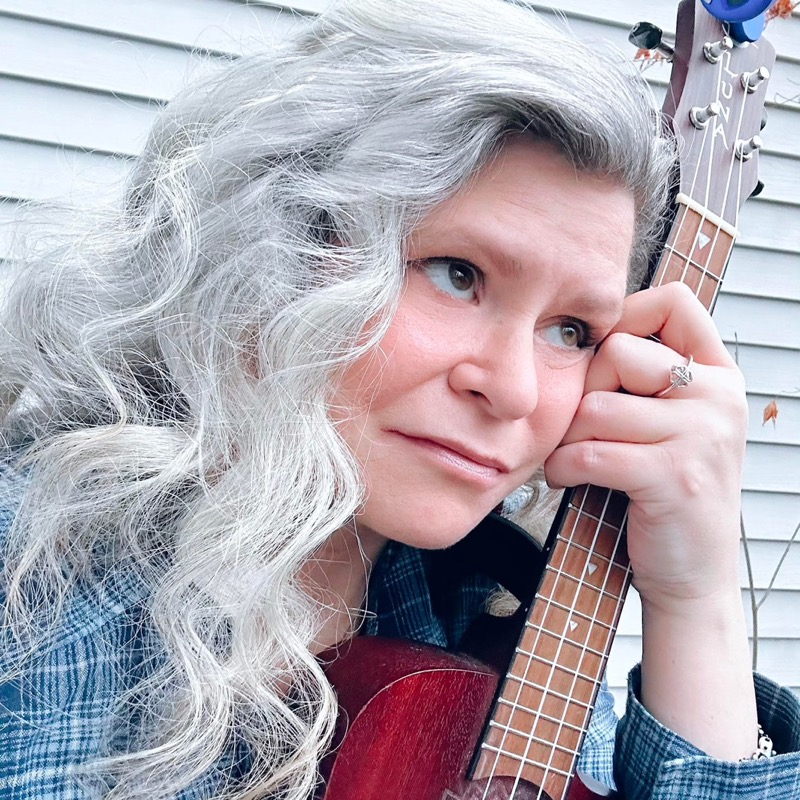 Lady Lisa Gee🪷 (@its_lisa_gee) is LIVE - TikTok LIVE