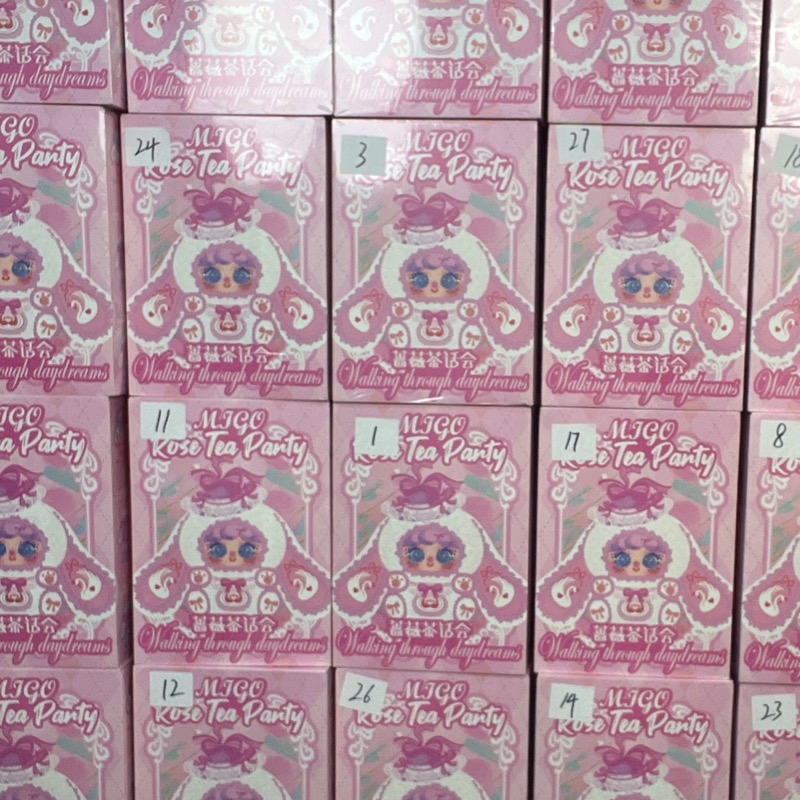 SUSU Blind Box Store (@susu.unbox1) is LIVE - TikTok LIVE
