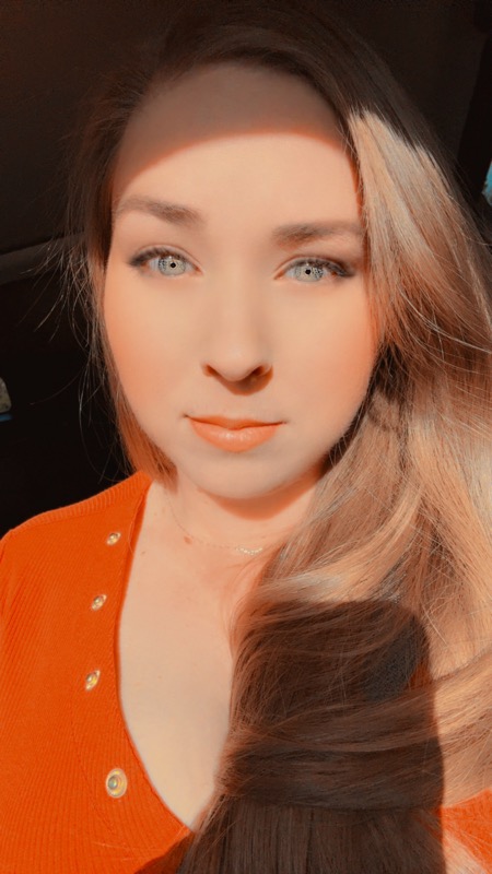 Jess Ashley (@jessx0xlove) is LIVE - TikTok LIVE