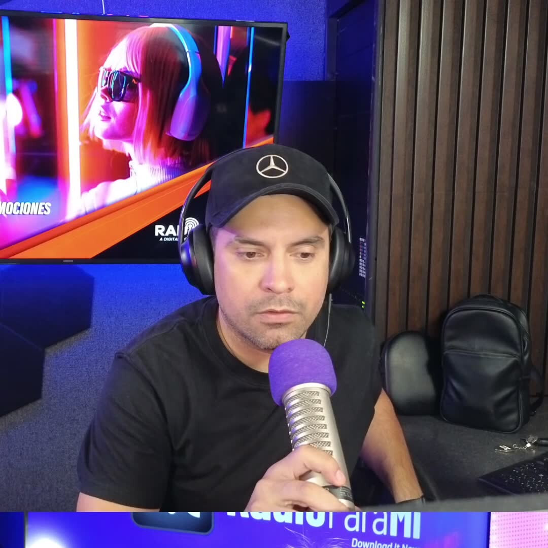 Christian Mata (@christianmataradio) is LIVE - TikTok LIVE