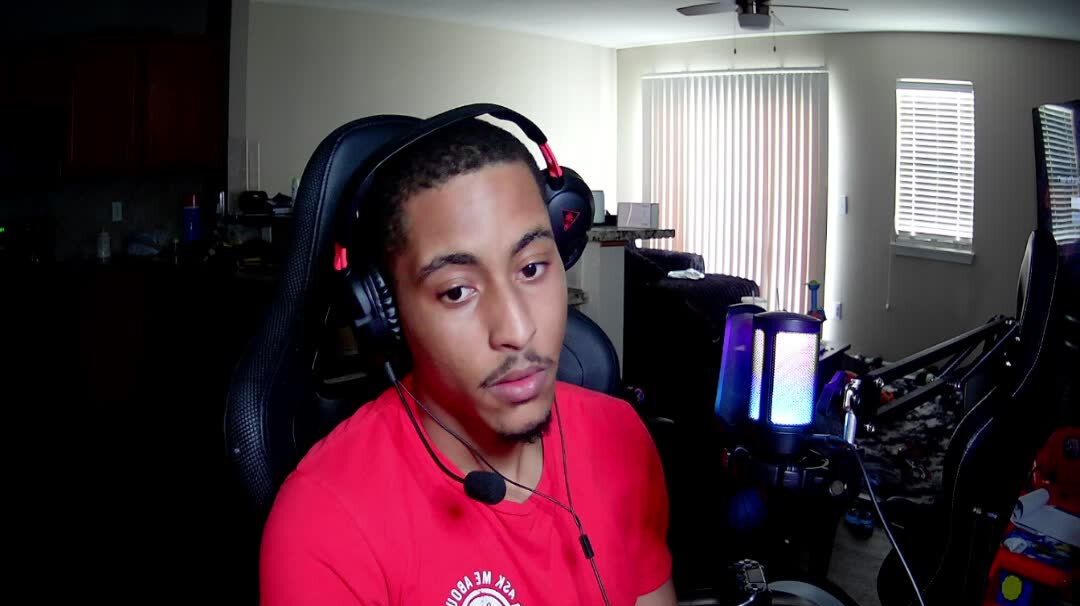 metisv4 (@metisv4) is LIVE - TikTok LIVE