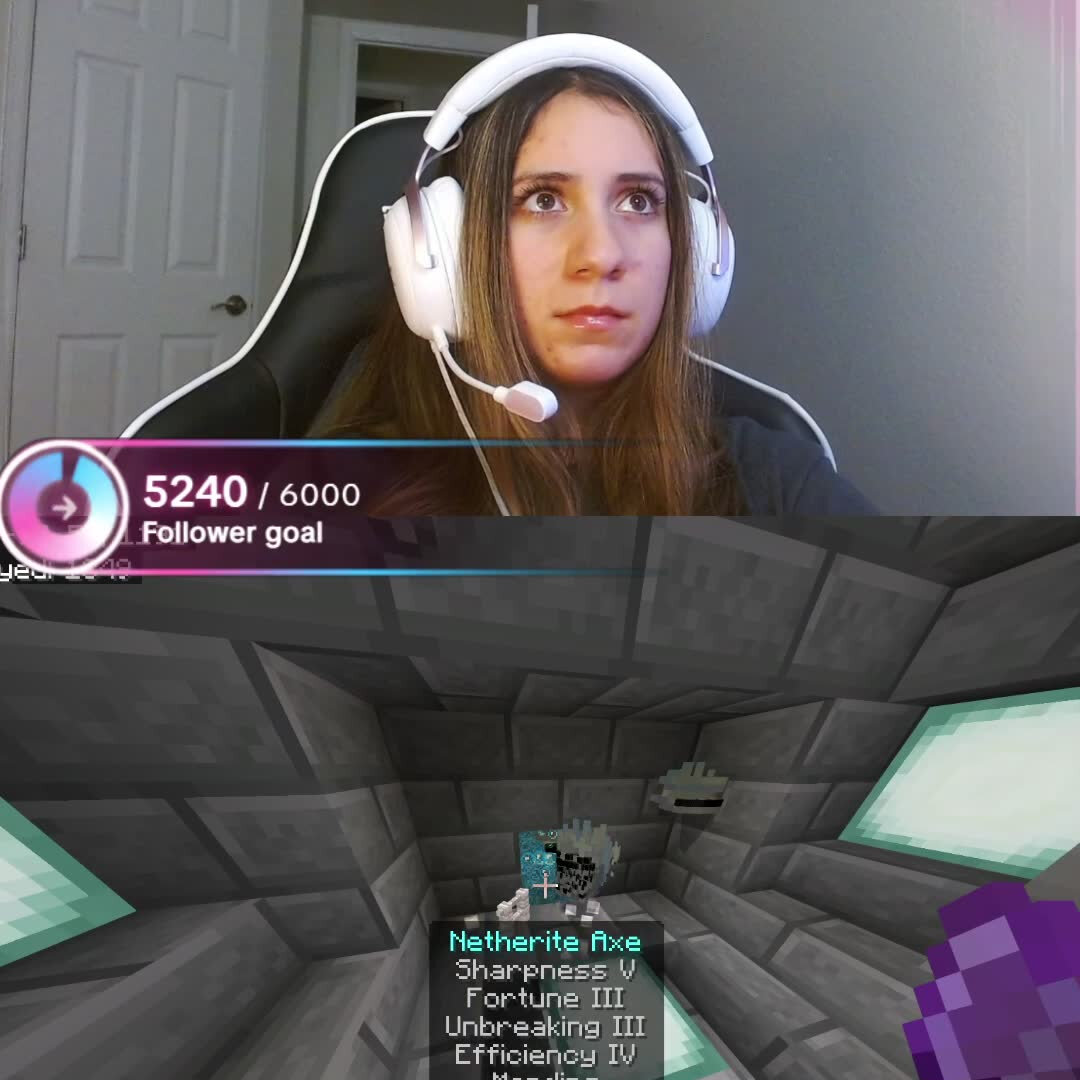 Ashy (@dance.ur.ash.off) is LIVE - TikTok LIVE