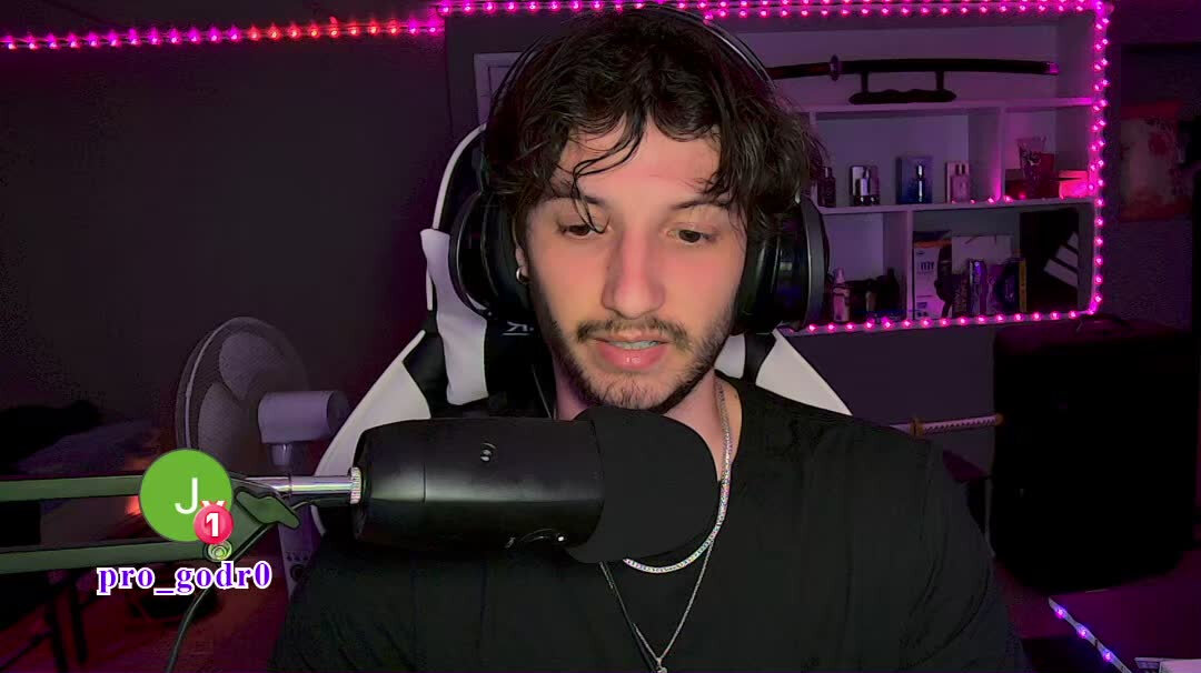 StarSweetGoodies LLC (@starsweetgoodies) is LIVE - TikTok LIVE