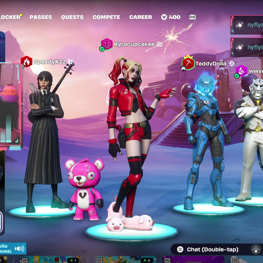Cupcake 🧁 (@cupcakeinplay) is LIVE - TikTok LIVE