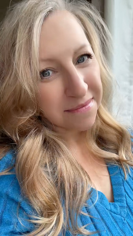 Simply More (@simply.more) is LIVE - TikTok LIVE
