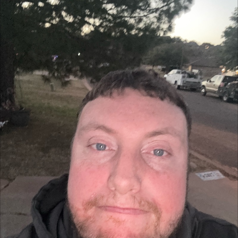 Andrew Major Hollenbeck (@andrewmajorhollen) is LIVE - TikTok LIVE